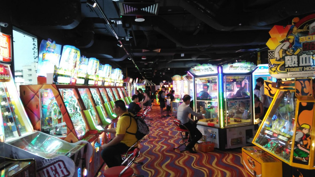 Largest Arcade In The East: Fat Cat Amusement Centre. OPEN NOW!