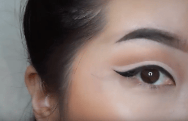 Learn This Monolid Cut-Crease Technique In 5 Minutes | GirlStyle Singapore