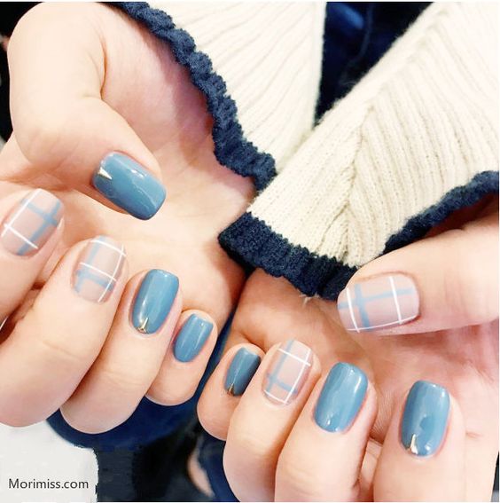Here's 13 Damn Chio Blue Nail Designs For Girls Who Love The Colour Of ...