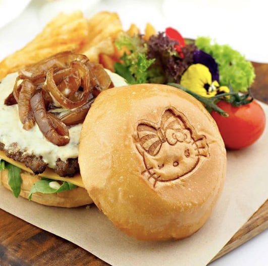 Hello Kitty Fans! It's Time To Gather For 1-For-1 Mains & Desserts Now ...
