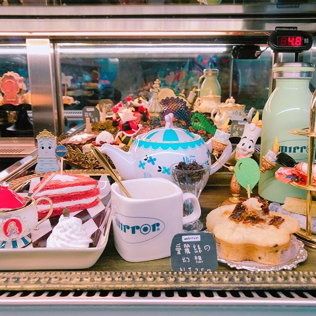 Mirror Cafe In Tai Chung Is The Stuff Of My Childhood Fantasies!