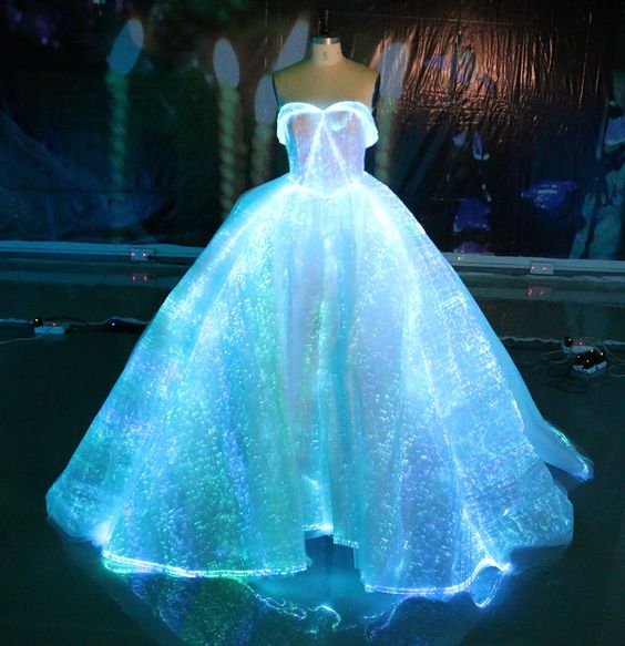 A Wedding Gown That Literally Light Up Your Night!