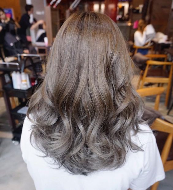 This "Milk Tea" Hair Trend Is Taking Over Asia & Bubble Tea Fans Must ...