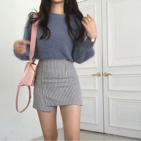 4 Must-Know Styling Tips For Petite Girls