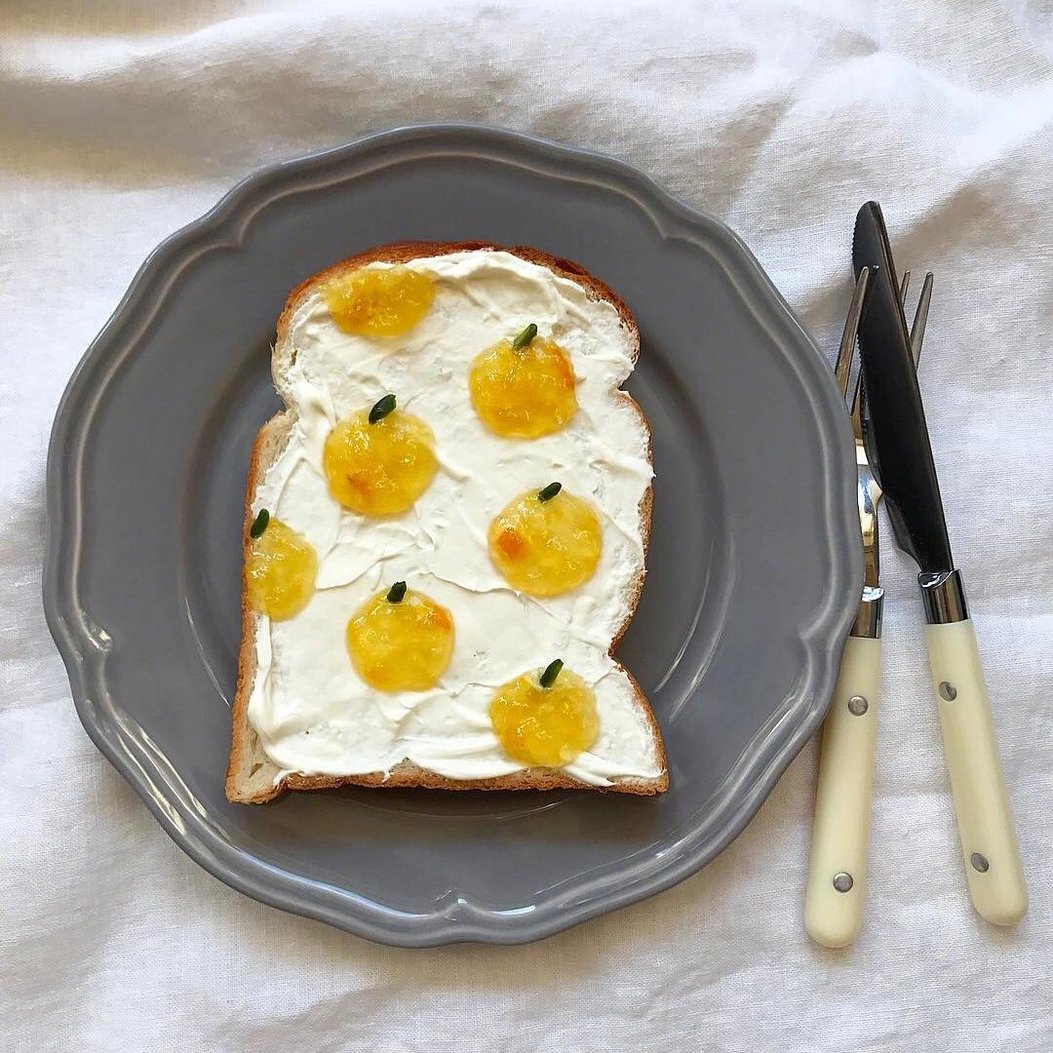 Make Your Mornings Happier With These Adorable Toast Ideas