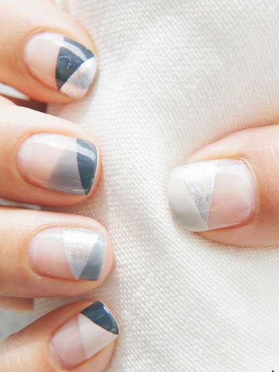 Try These 9 Geometric Nail Designs For Your Next Manicure | GirlStyle ...
