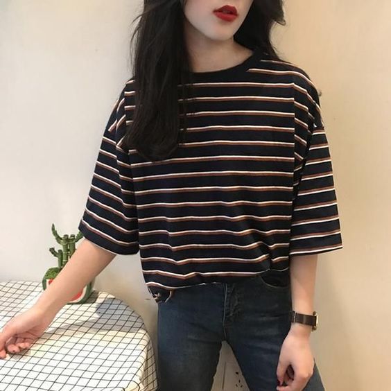 Look Slim & Chic With Outfit Choices That Cover Up Your Problem Spots