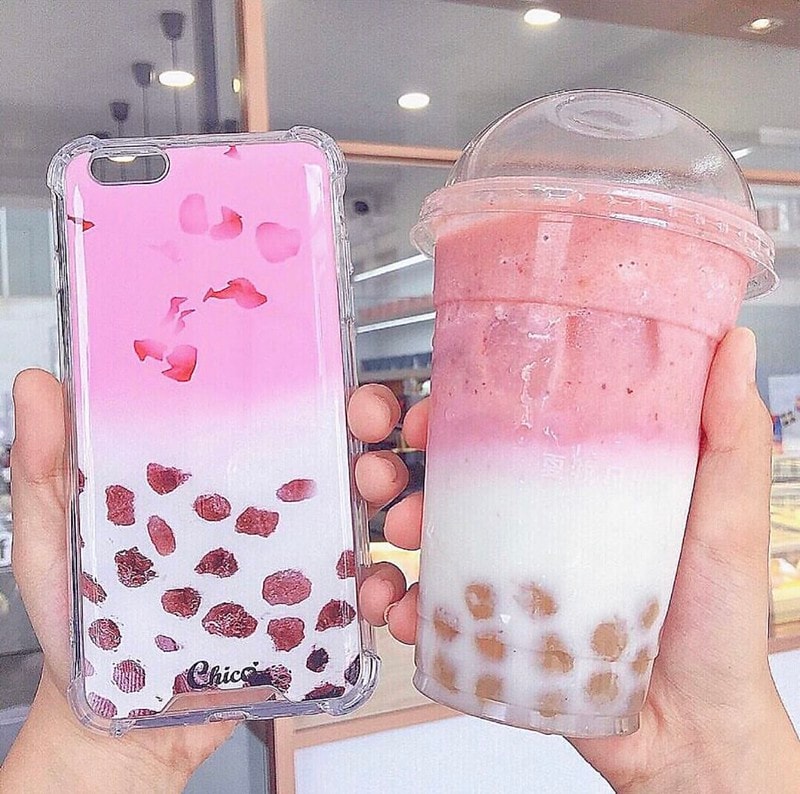 'Sip' On This Hyper Realistic-Looking Bubble Tea Phone Case | GirlStyle ...