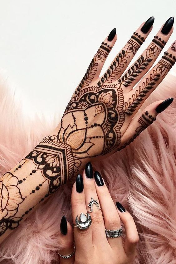 Henna Tattoo Designs To Try Out