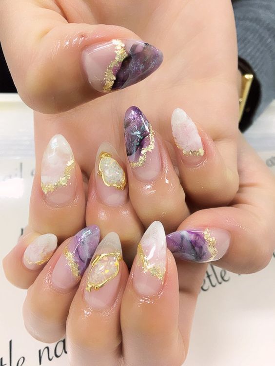 Stunning Nail Art Inspired By Mother Of Pearl Shells | GirlStyle Singapore