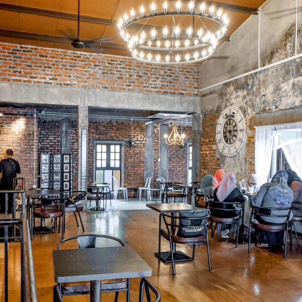 Live Your Potterhead Dreams At Platform 9 & 1/2 Cafe In Ipoh