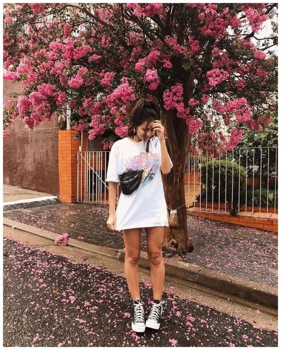 Easy And Natural Poses For Those Who Aren't Good At Posing For Photos