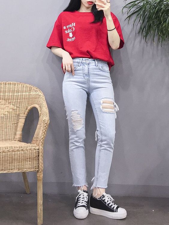 Korean Fashion: Wardrobe Essentials To Nail The Korean Cool Girl Style