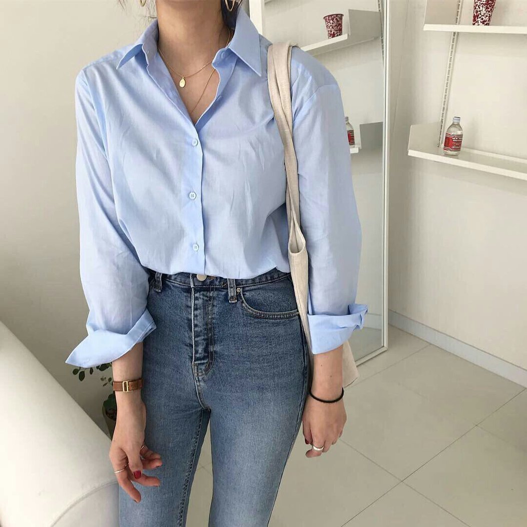 Chic Blue Outfits To Beat The Monday Blues