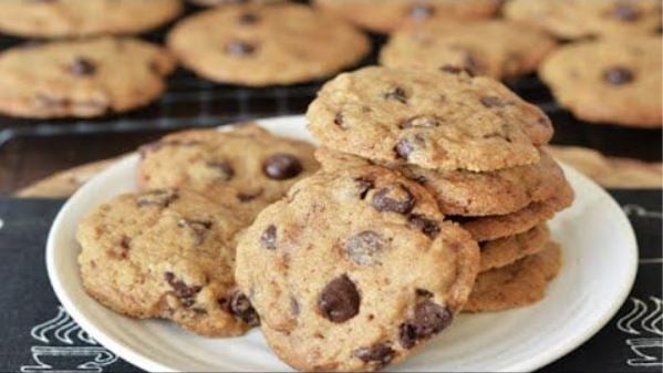 Woman Figures Out Famous Amos’ Cookie Recipe, Goes Viral