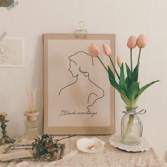 How To Achieve A Korean-Style Vanity Table Aesthetic