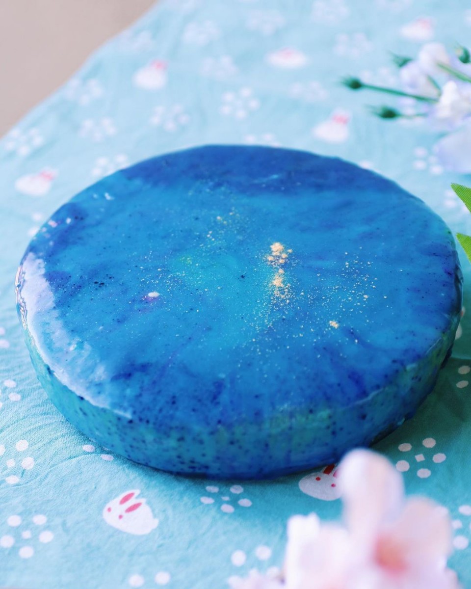 Matcha Mirror Glaze Galaxy Cake Recipe