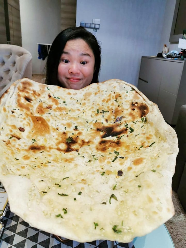 Authentic North Indian Restaurant Sells The Biggest Naan in Singapore