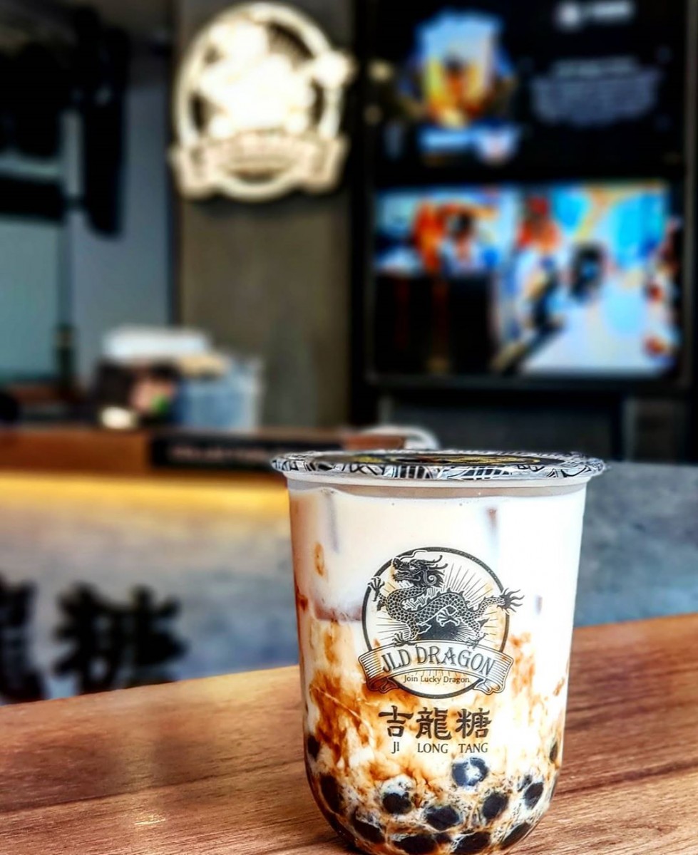 JLD Dragon Singapore Has A Huge 1.5L Bubble Tea Tower