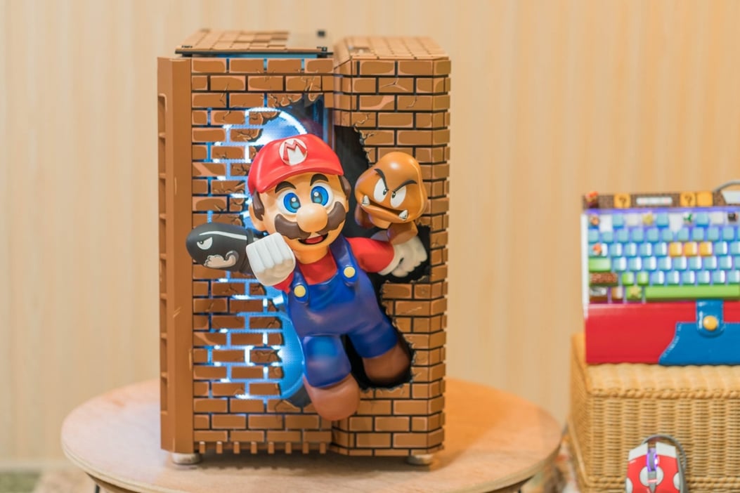 Mario Computer, Keyboard, Mouse & Headphones By