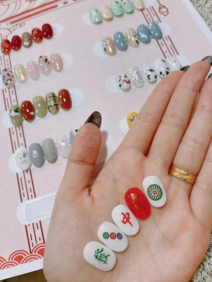 6 Places To Get Mahjong Nails In Singapore Perfect For CNY