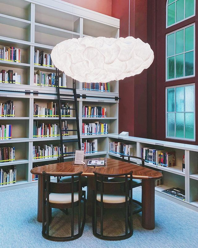 Rotunda Library: Singapore's Grandest Library At National Gallery With ...