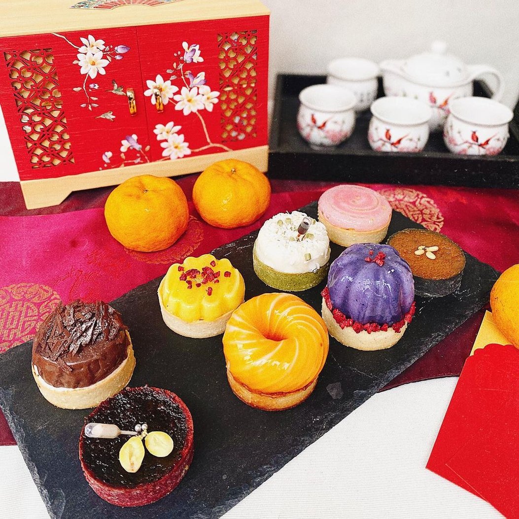 Best Chinese New Year 2021 Snacks In Singapore: Cute & Pretty Ones