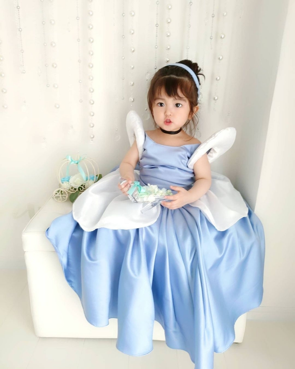 Baby Cosplayer Dresses Up As Sailor Moon Scouts & Disney Princesses