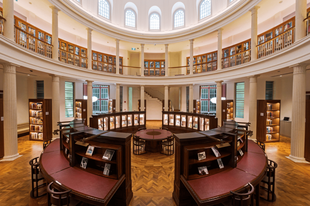 Rotunda Library: Singapore's Grandest Library At National Gallery With ...