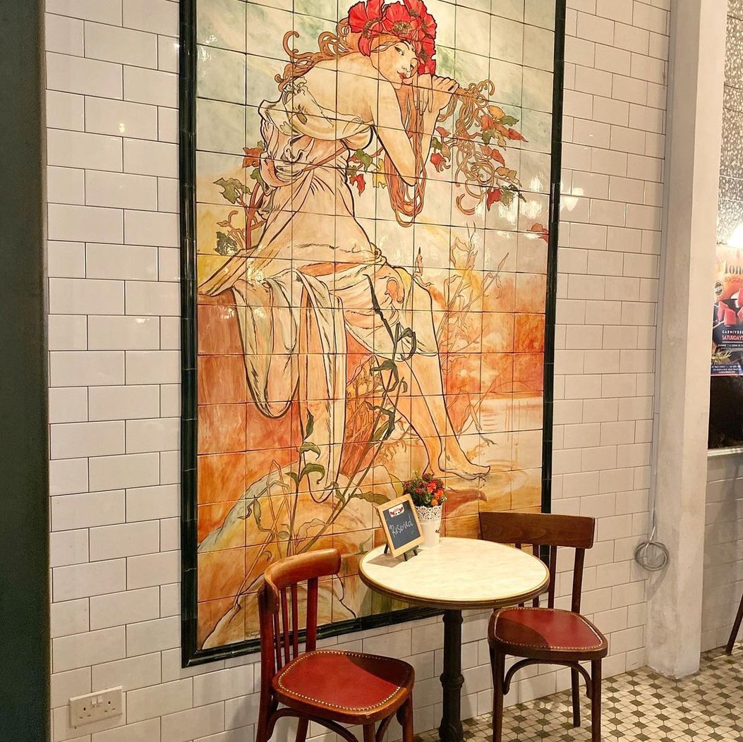 Café Gavroche: Paris-Style Cafe & Bar At Tanjong Pagar Singapore Looks ...