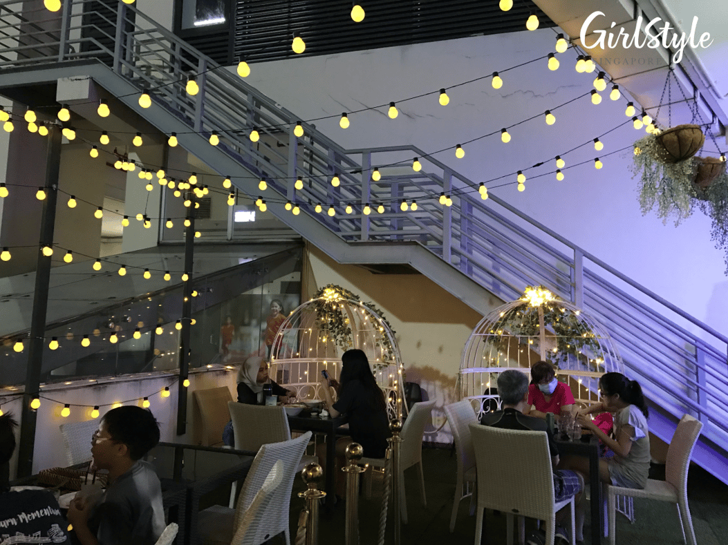 Good Bites: Halal Rooftop Cafe At Bishan Has Affordable Set Meals From ...