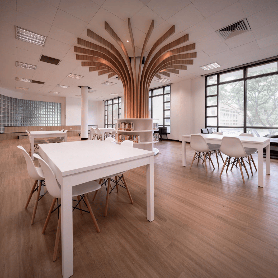 Hwa Chong Institution Library In Singapore: Neoclassical Decor With ...