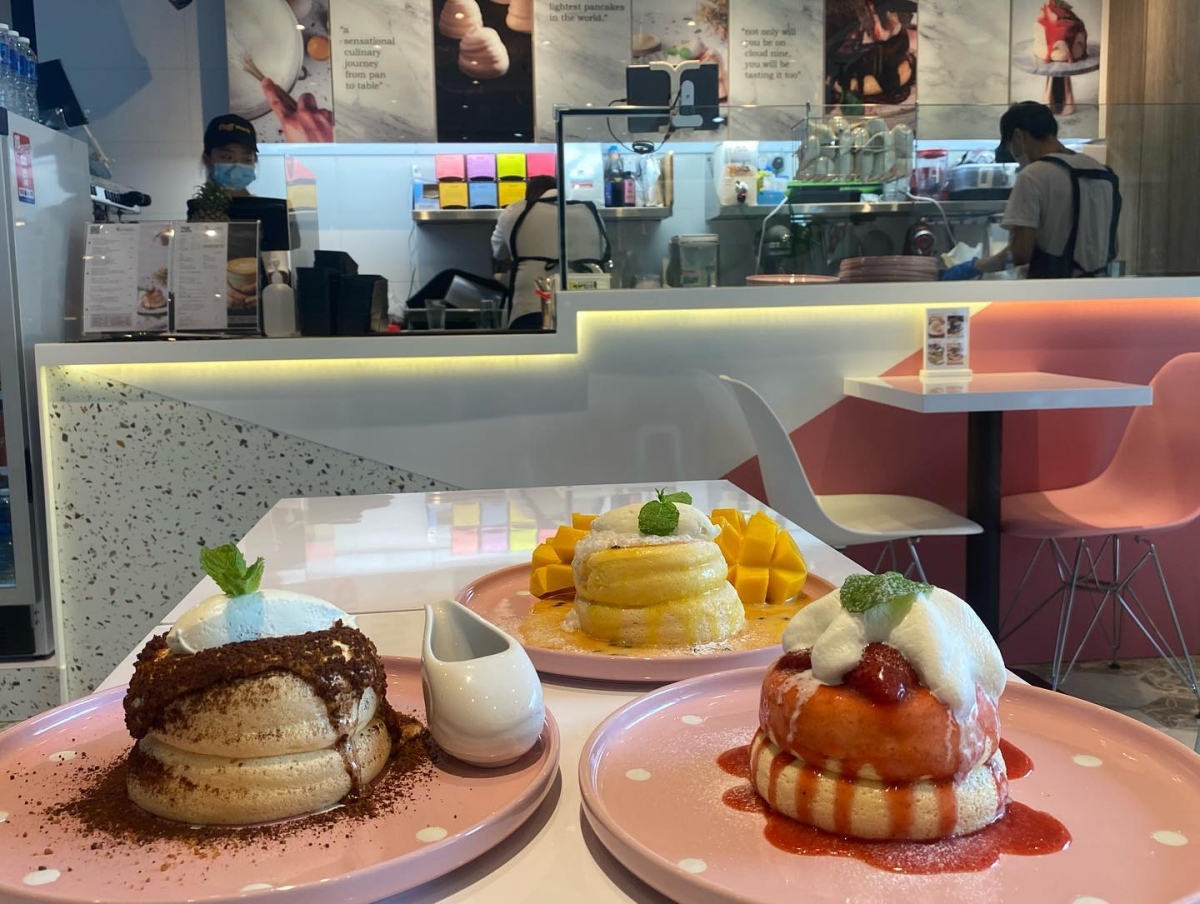 New Musang King Durian Soufflé Pancake At Fluff Stack Singapore Is ...