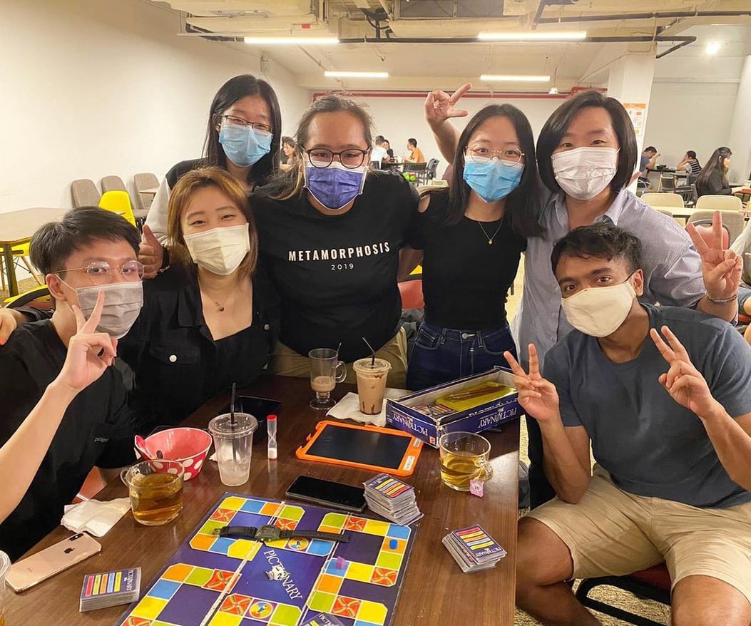 12 Cafes & Eateries In Singapore That Open Past Midnight Including ...