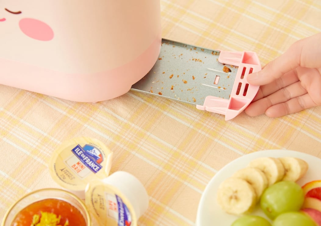 KAKAO FRIENDS Apeach Toaster In Pink Now Available In Singapore