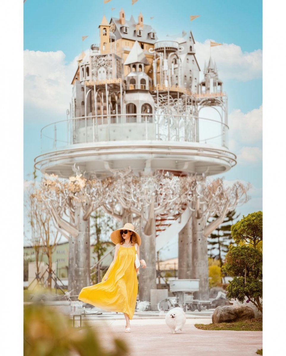 Healtdeva Manor: New Castle In The Sky Attraction In Yilan, Taiwan