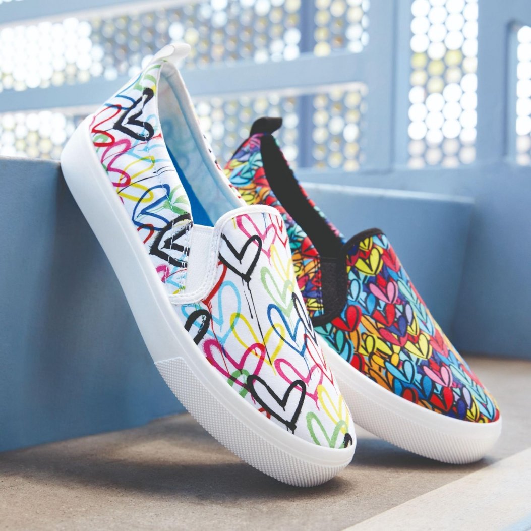 Skechers x JGoldCrown: Lavender Scented Shoes w/ Rainbow Heart Motifs ...