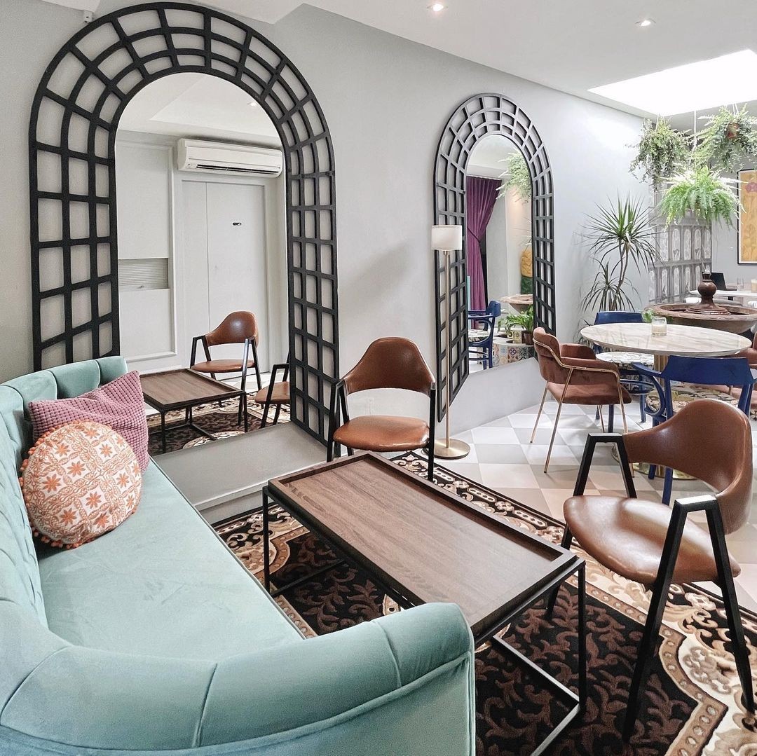 14 New Cafes & Restaurants In May 2021 - Pink Steakhouse, $10 Eggs ...