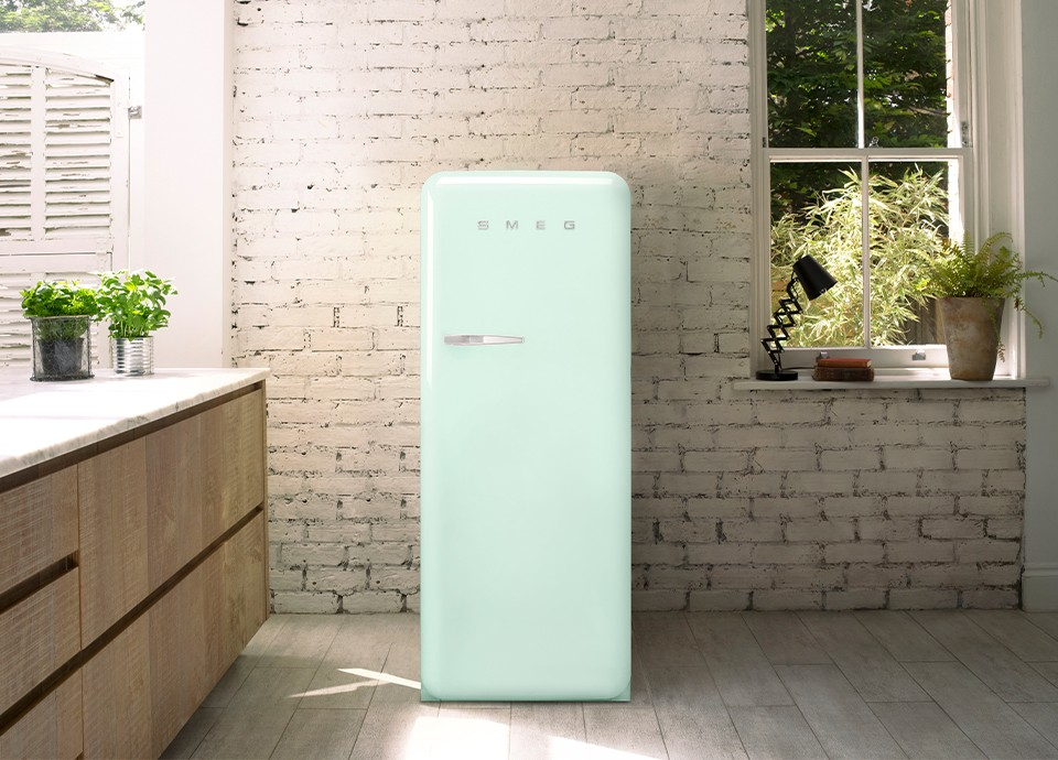 Takashimaya Smeg Sale: Up To $407 Off Till 18 July 2021 In Singapore