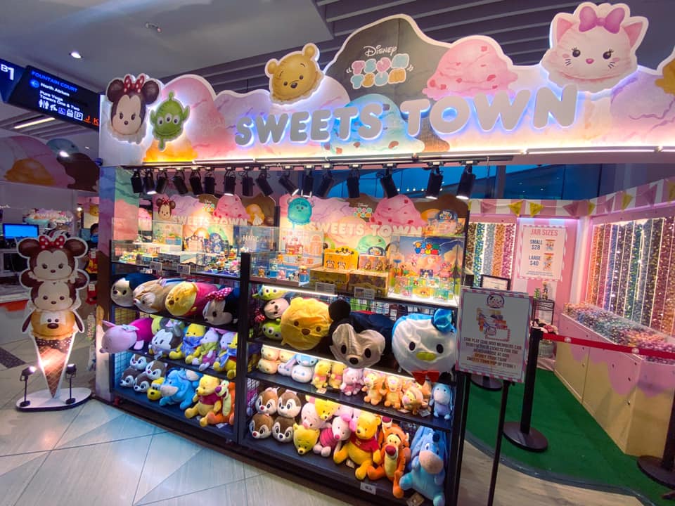 Disney Tsum Tsum Ice Cream Pop-Up Kisok At Suntec City Singapore
