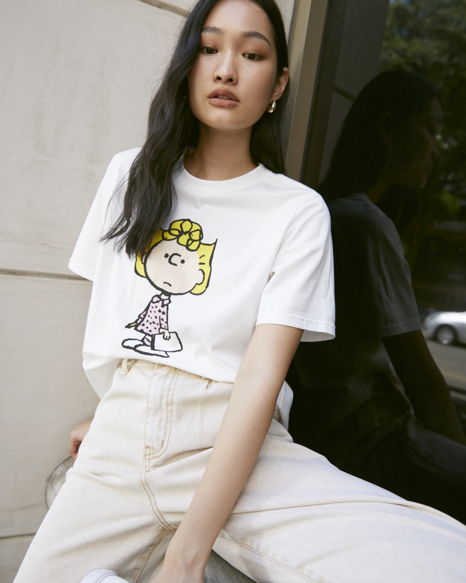 Pomelo x Peanuts Snoopy: Now In Singapore, Includes Knitwear & Blazers