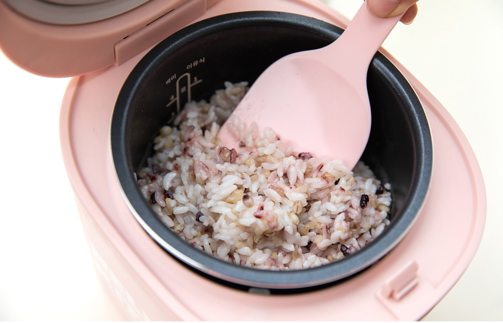 Hello Kitty Mini Rice Cooker You Can Shop Online In Singapore With Free ...