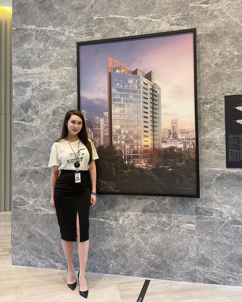 Yan Kay Kay Now A Property Agent Like Her 11-Years-Younger Husband