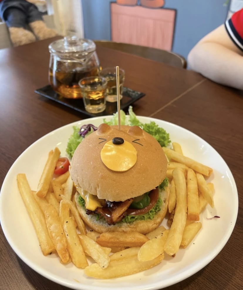 Teddy Bear-Themed Cafe In Malaysia Has Adorable Menu Items