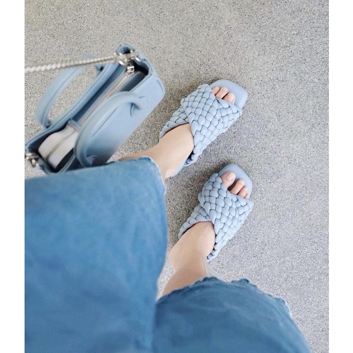 Puff Shoes; Highly-Raved Footwear With Soft Puffy Inner Soles In Singapore