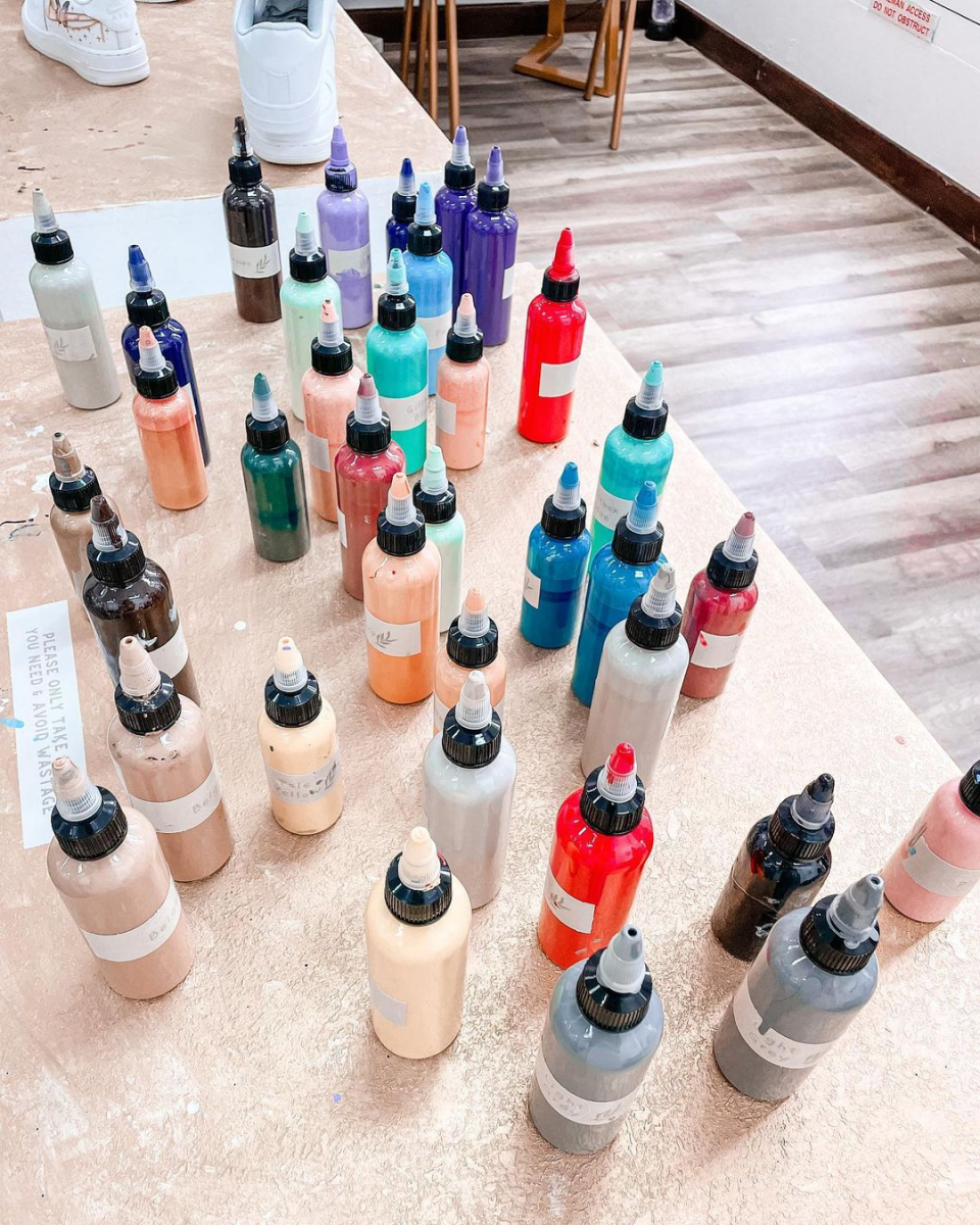 Artistra Studio Review: Sneakers Art Jamming In Singapore, Shoes Provided