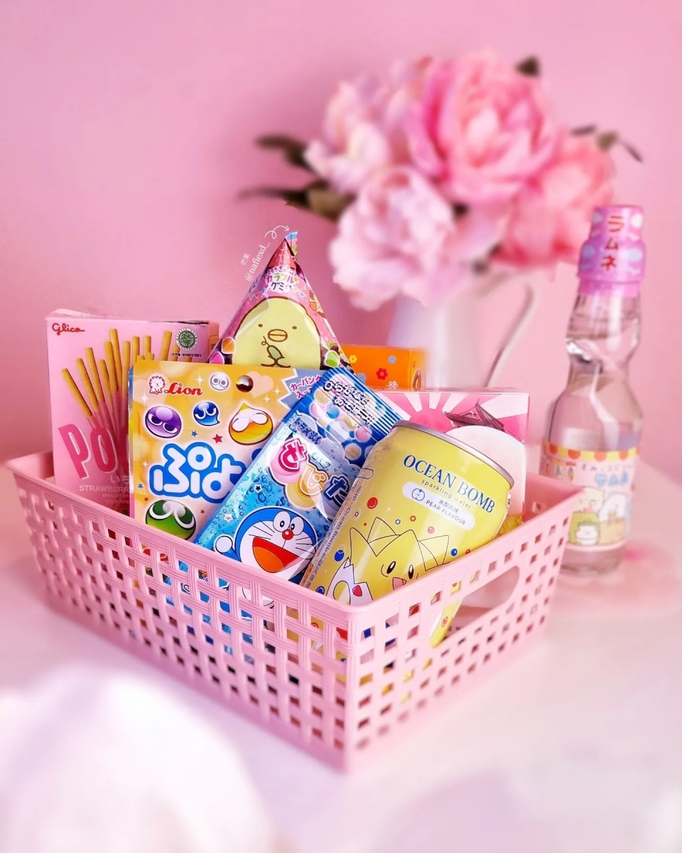 Kawaii Box: Subscription Boxes Full Of Cute Stationery & Plushies From ...