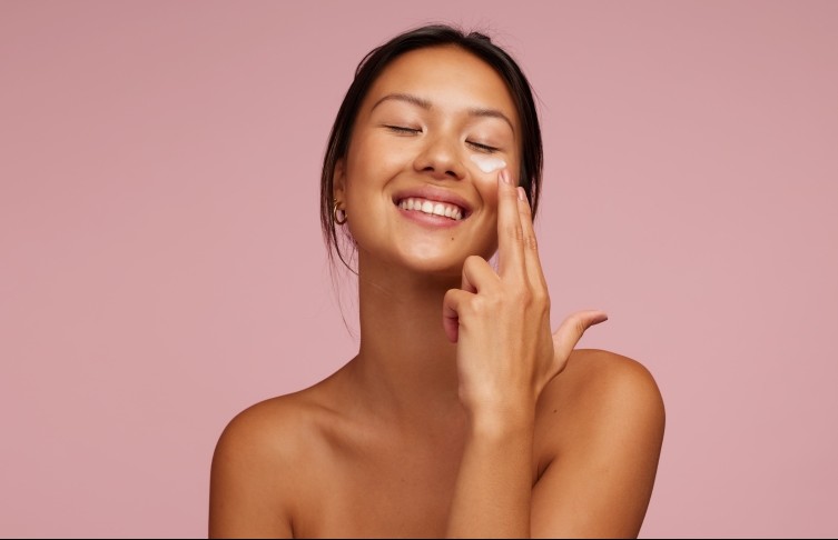 5 Ways To Boost The Absorption Of Your Skincare Products