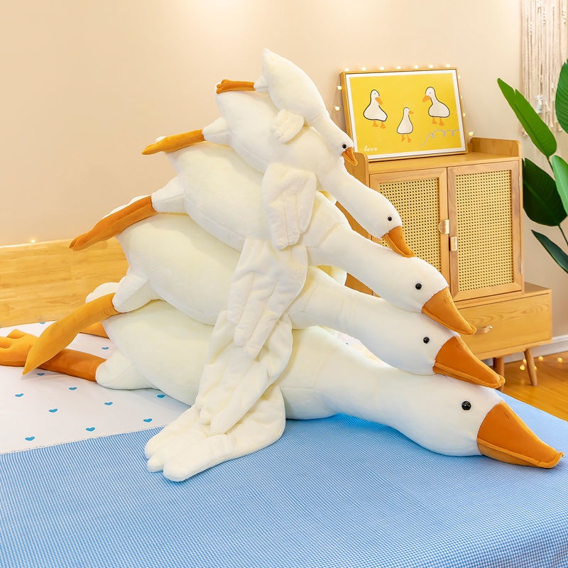 Giant Goose Plushie In Singapore: Get It In Sizes Up To 180cm