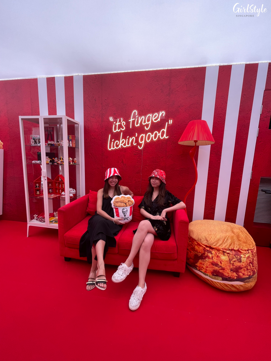 #MEANDMYKFC Installation At VivoCity: All Visitors Get A Drink ...